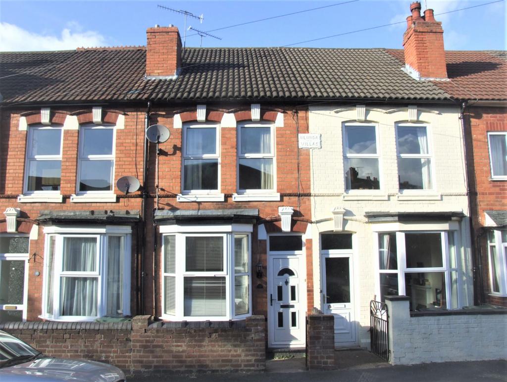 Cyril Road, Worcester WR3 3 bed terraced house - £900 pcm (£208 pw)