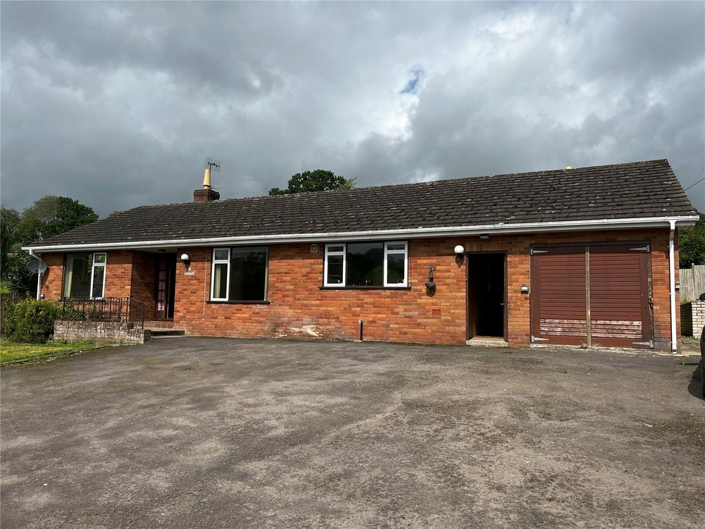 Pontrobert, Meifod, Powys, SY22 2 bed bungalow - £800 pcm (£185 pw)