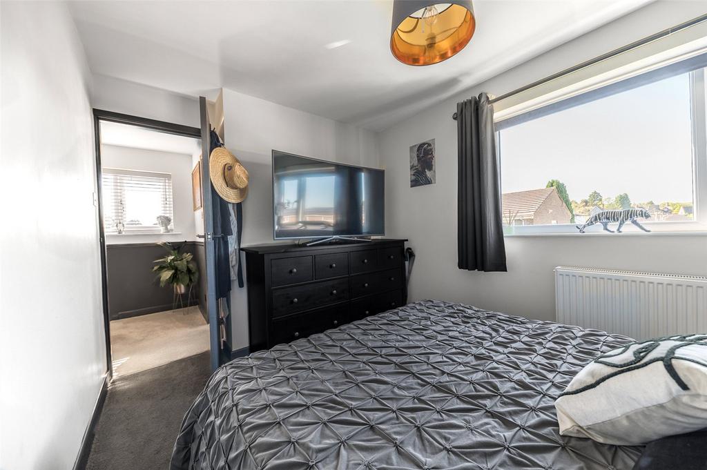 Calder Drive, Cumbria LA9 3 bed link detached house for sale - £335,000