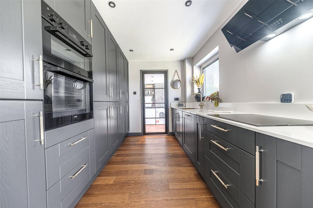 Calder Drive, Cumbria LA9 3 bed link detached house for sale - £335,000