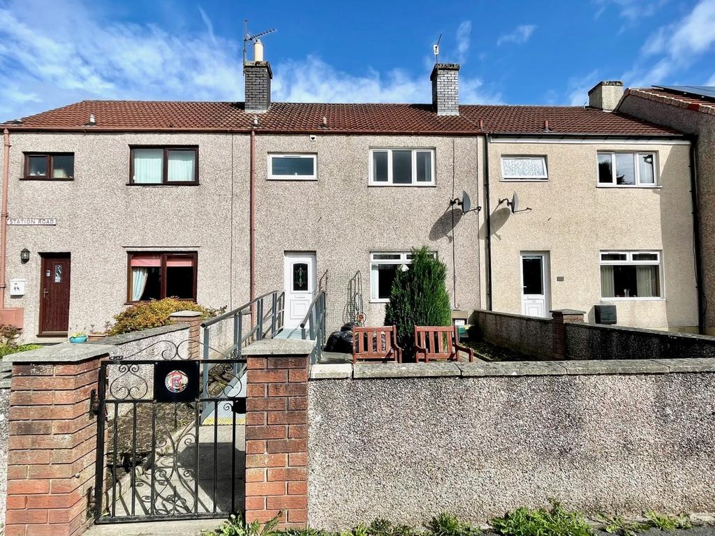 46 Station Road, Kinross, KY13 2 bed terraced house - £110,000