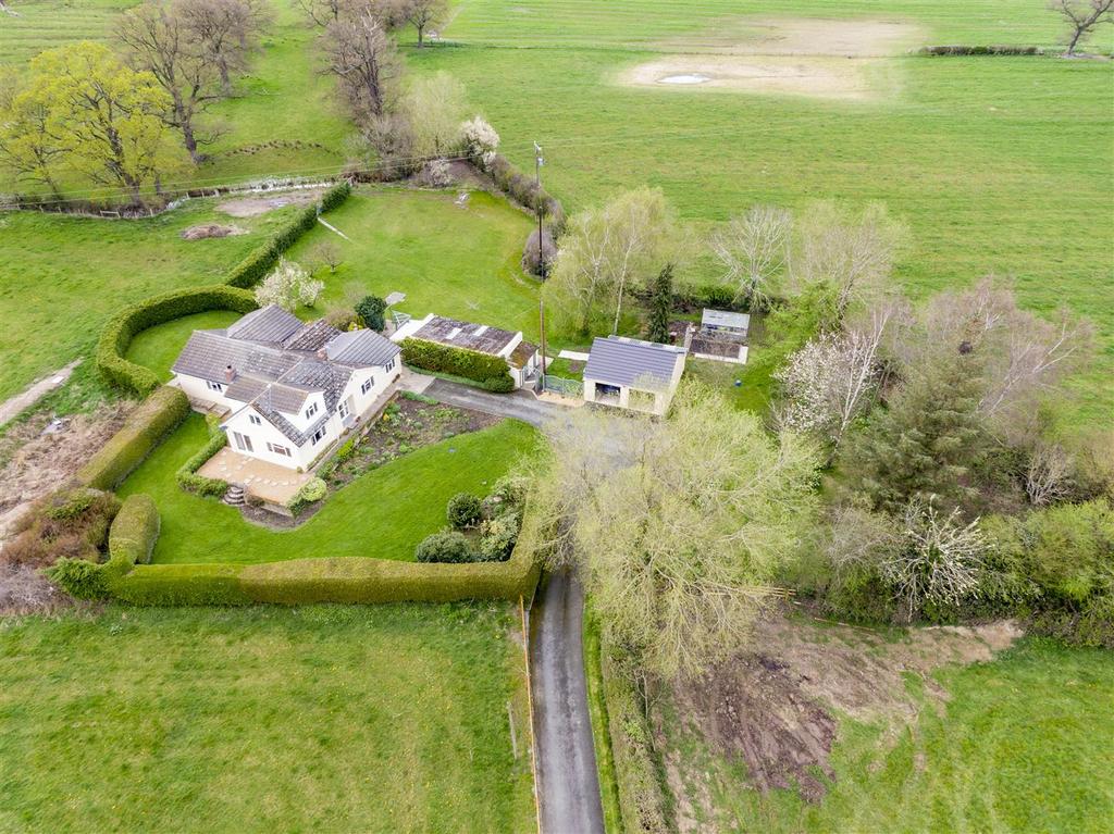 Melverley, Oswestry 4 bed detached house for sale - £700,000