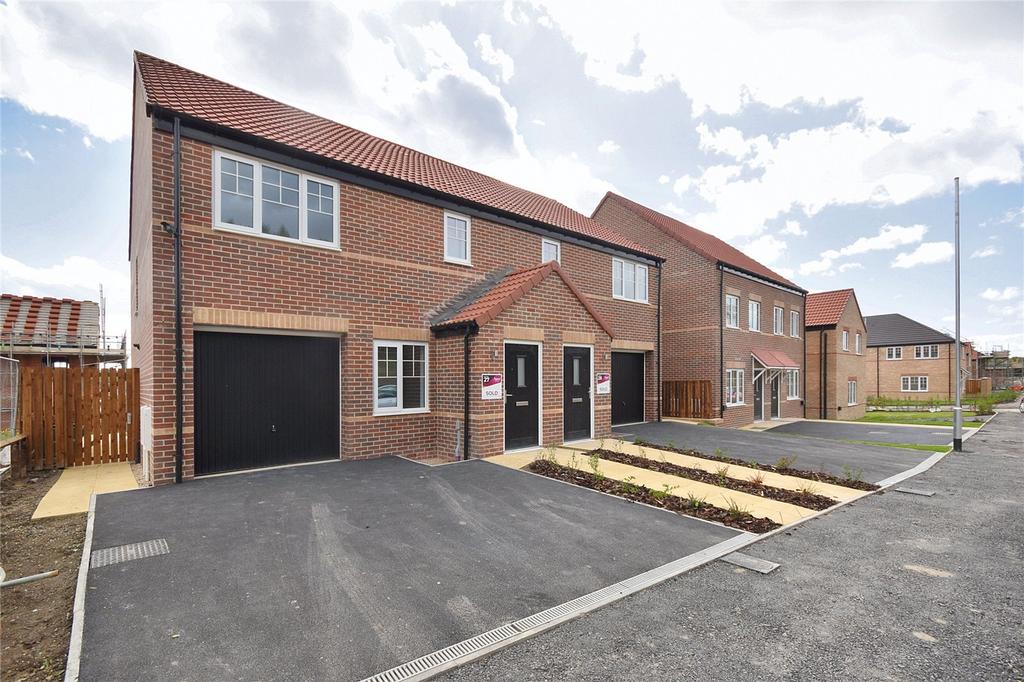 PLOT 27 - OAKWOOD, Skelton Gate, Leeds 3 bed semi-detached house - £135,000