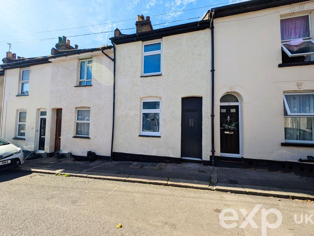 Stanhope Road, Rochester ME2 3 bed terraced house - £270,000