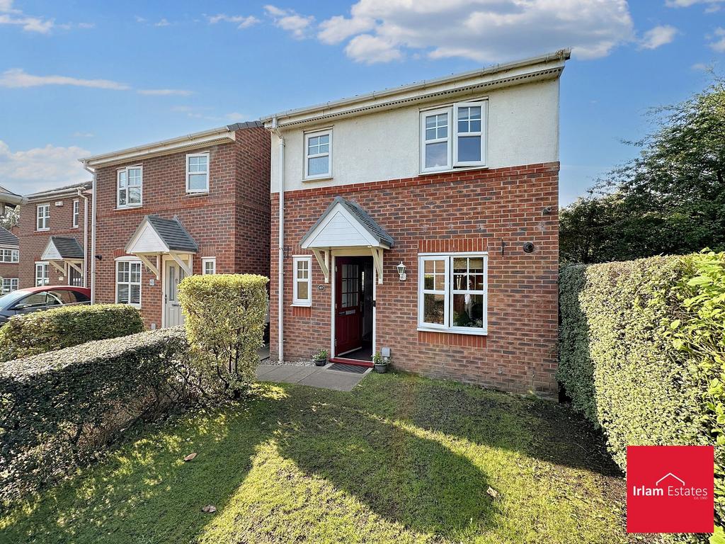 Townsgate Way, Irlam, M44 3 bed detached house - £295,000