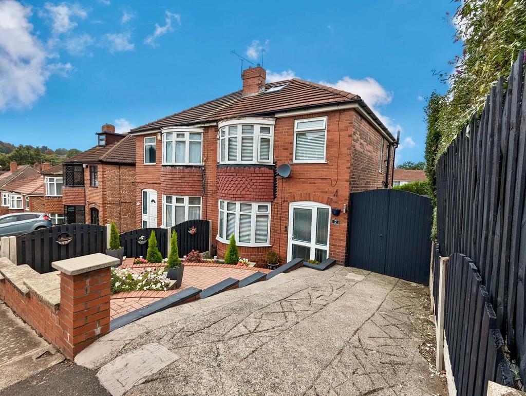 Fraser Road, Broom 3 bed semi-detached house - £190,000