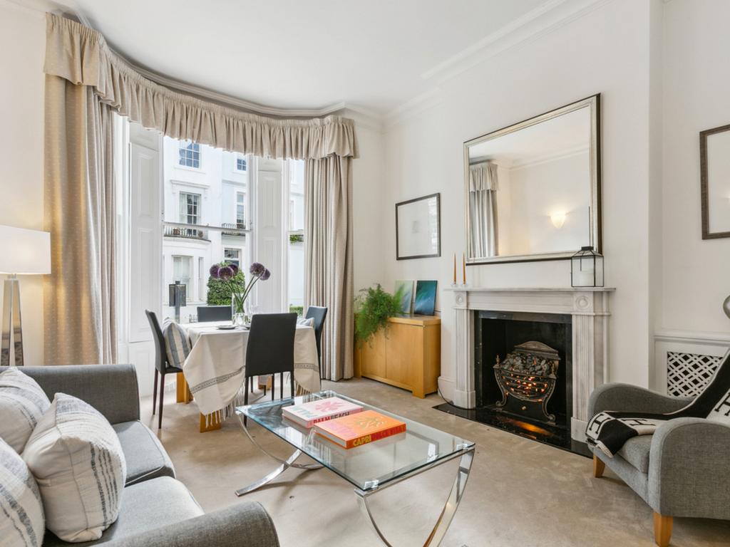 Gordon Place, London, W8 1 bed apartment - £3,012 pcm (£695 pw)