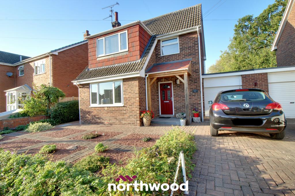 Trundle Lane, Doncaster DN7 3 bed link detached house - £280,000