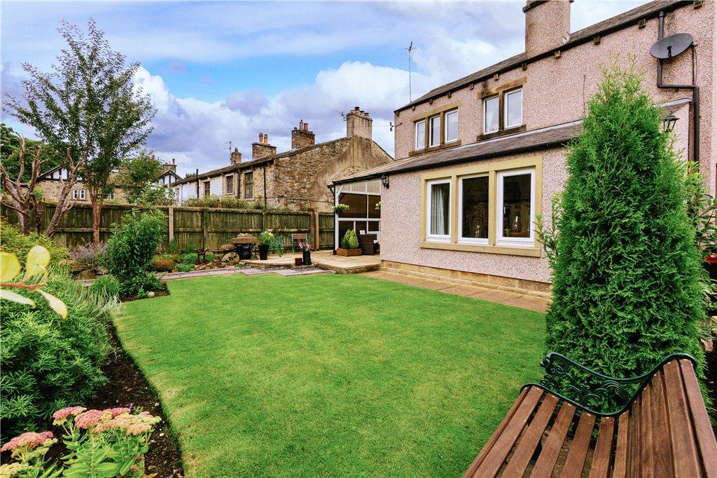 High Street, Gargrave, Skipton, BD23 3 bed semi-detached house for sale ...