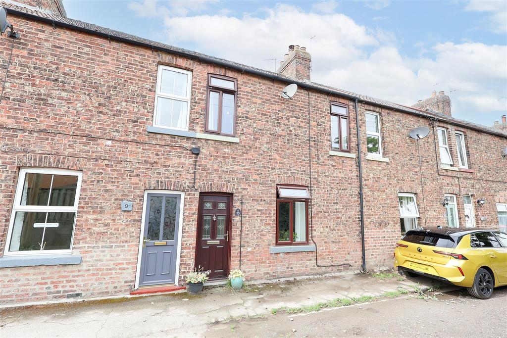Manfield Terrace, Carlton Miniott 3 bed terraced house - £200,000