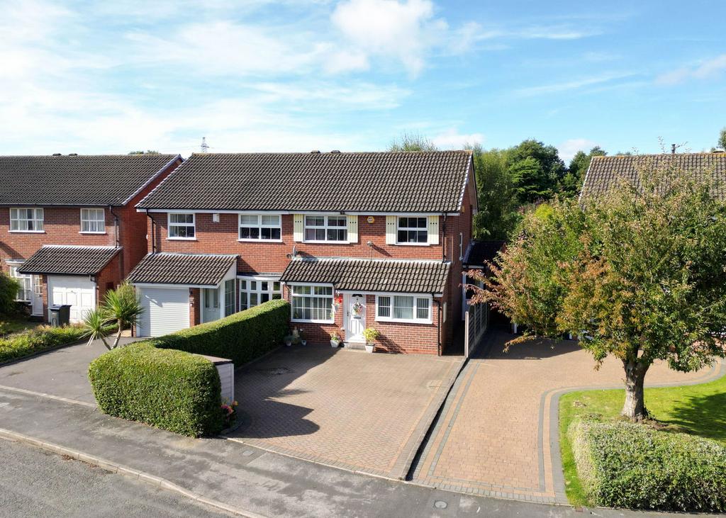 Old Fordrove, Sutton Coldfield B76 3 bed semi-detached house - £350,000