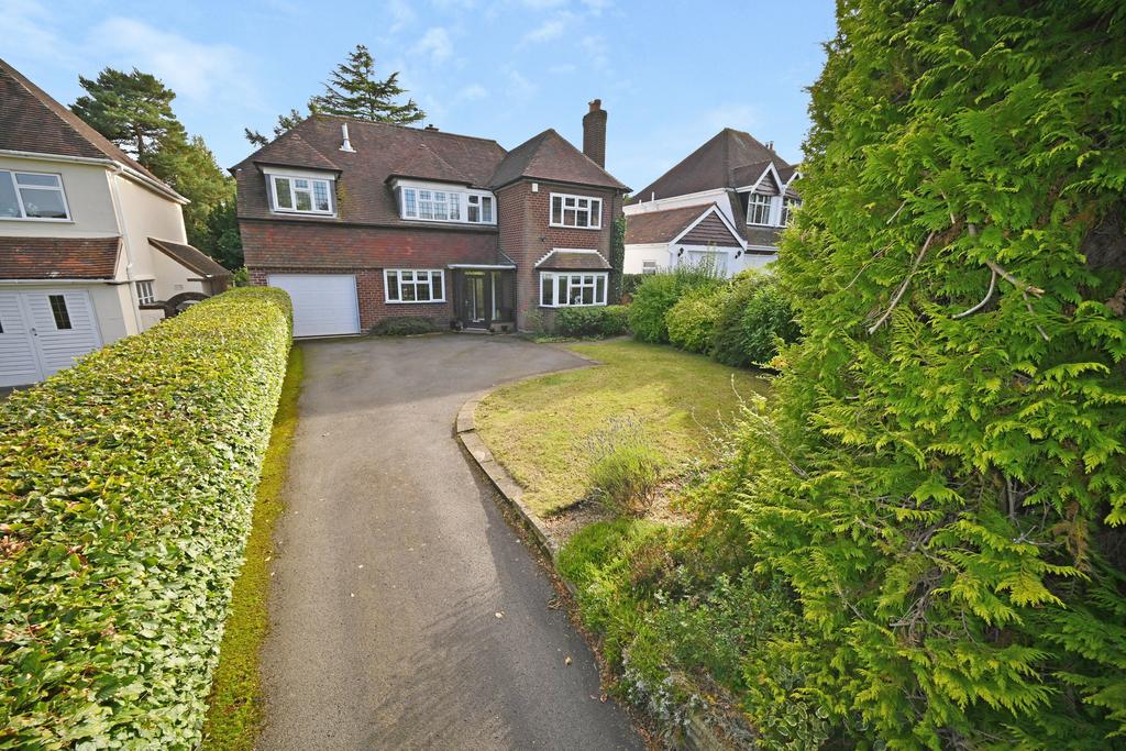 Lothians Road, Wolverhampton WV6 5 bed detached house for sale - £750,000