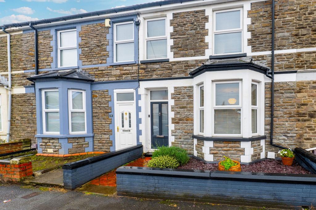 Pontygwindy Road, Caerphilly... 3 bed terraced house - £250,000