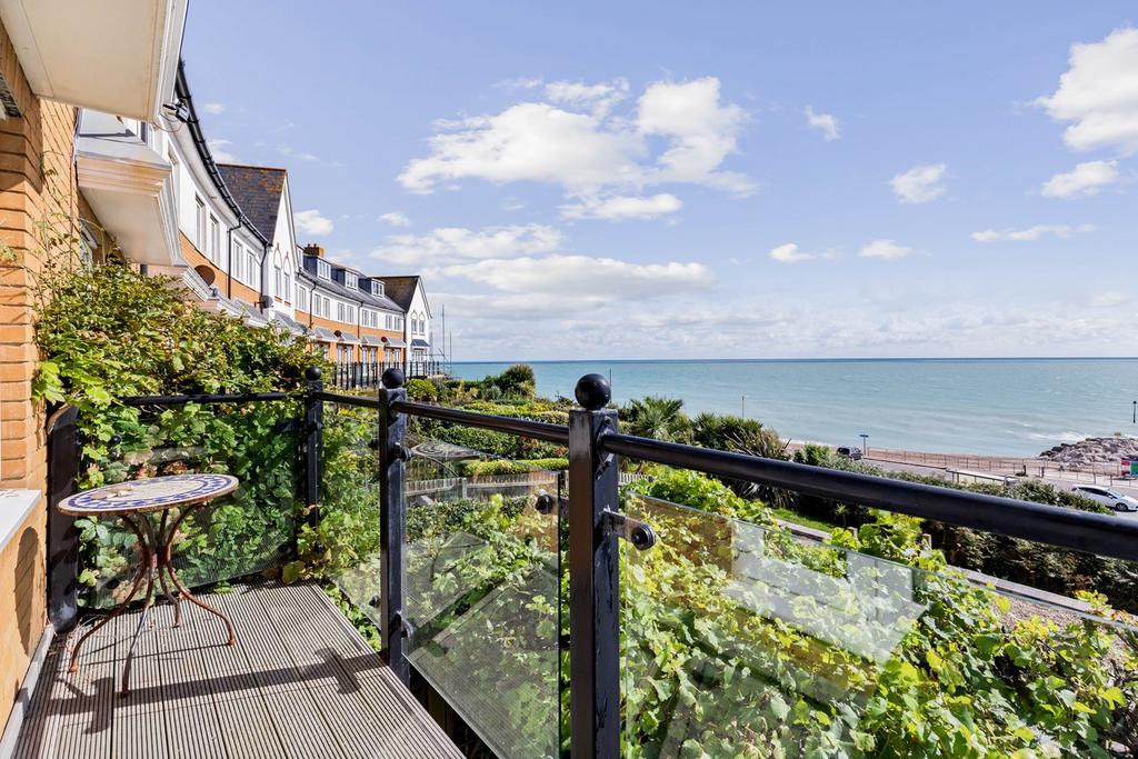 Lower Corniche, Hythe, CT21 4 bed townhouse for sale - £550,000