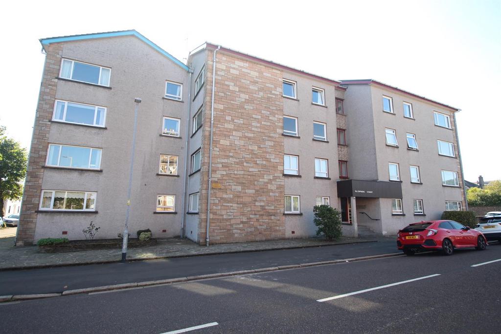 Glenpark Court, Fox Street, Greenock 2 bed flat - £98,000