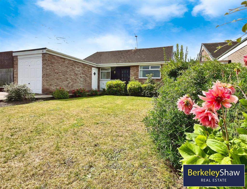 Lingdales, Formby, Liverpool 2 bed detached house - £265,000