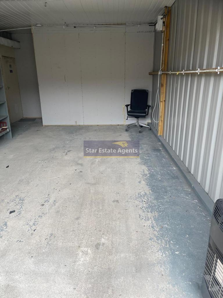 London UB6 Property to rent - £850 pcm (£196 pw)