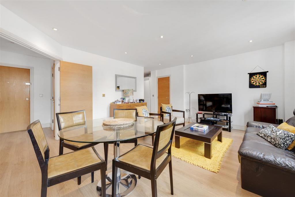 Romney House, 47 Marsham Street... 2 bed flat - £3,358 pcm (£775 pw)