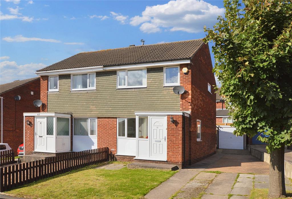 Haigh Side Drive, Rothwell, Leeds... 3 bed semi-detached house - £224,950