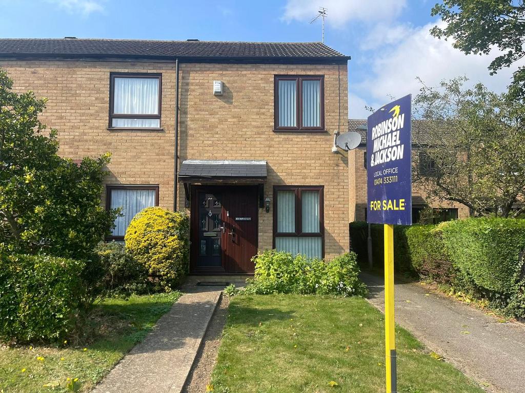 Kilndown, Gravesend, Kent, DA12 2 bed end of terrace house - £270,000