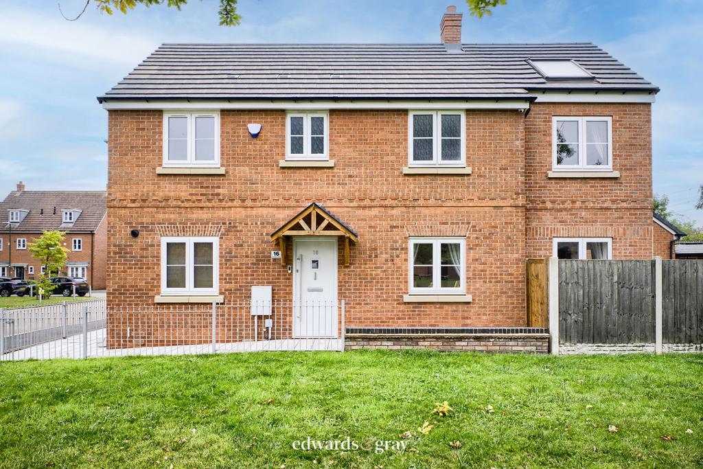 Ashfield Lane, Marston Green, B37 7FP 3 bed detached house for sale - £ ...