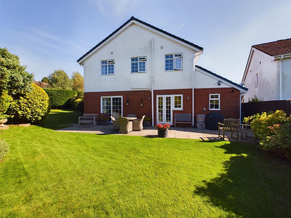 Cherry Orchard Road, Lisvane... 4 bed detached house - £630,000
