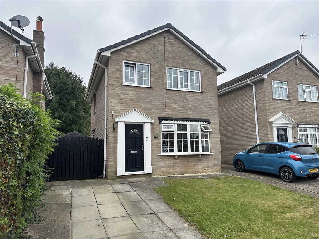 Langrick Avenue, Howden, Goole 3 bed detached house - £235,000