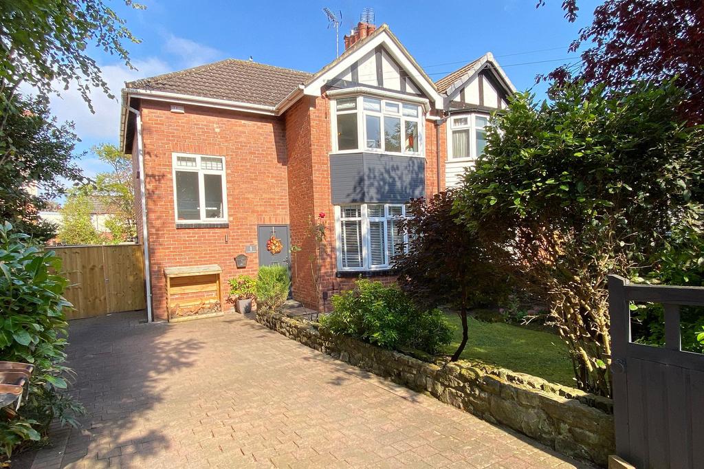 St. Clements Road South, Harrogate, HG2 3 bed house for sale - £500,000