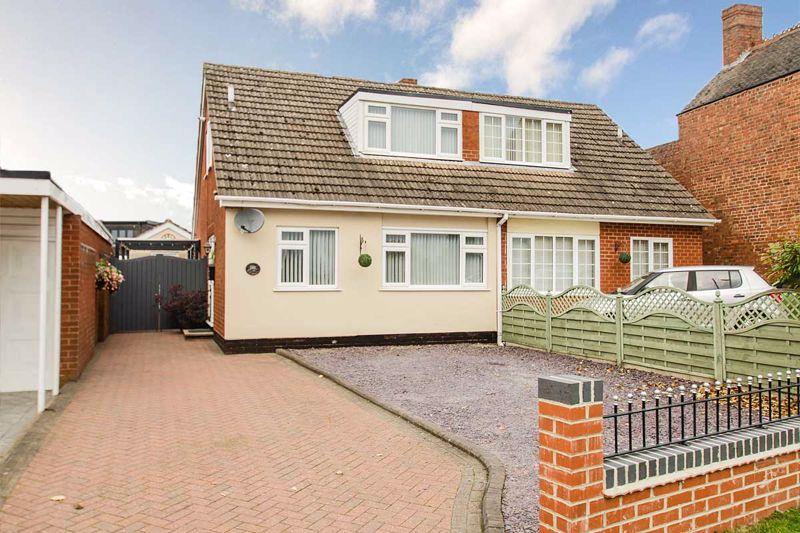 Walsall Road, Cannock WS11 3 bed semi-detached house - £250,000