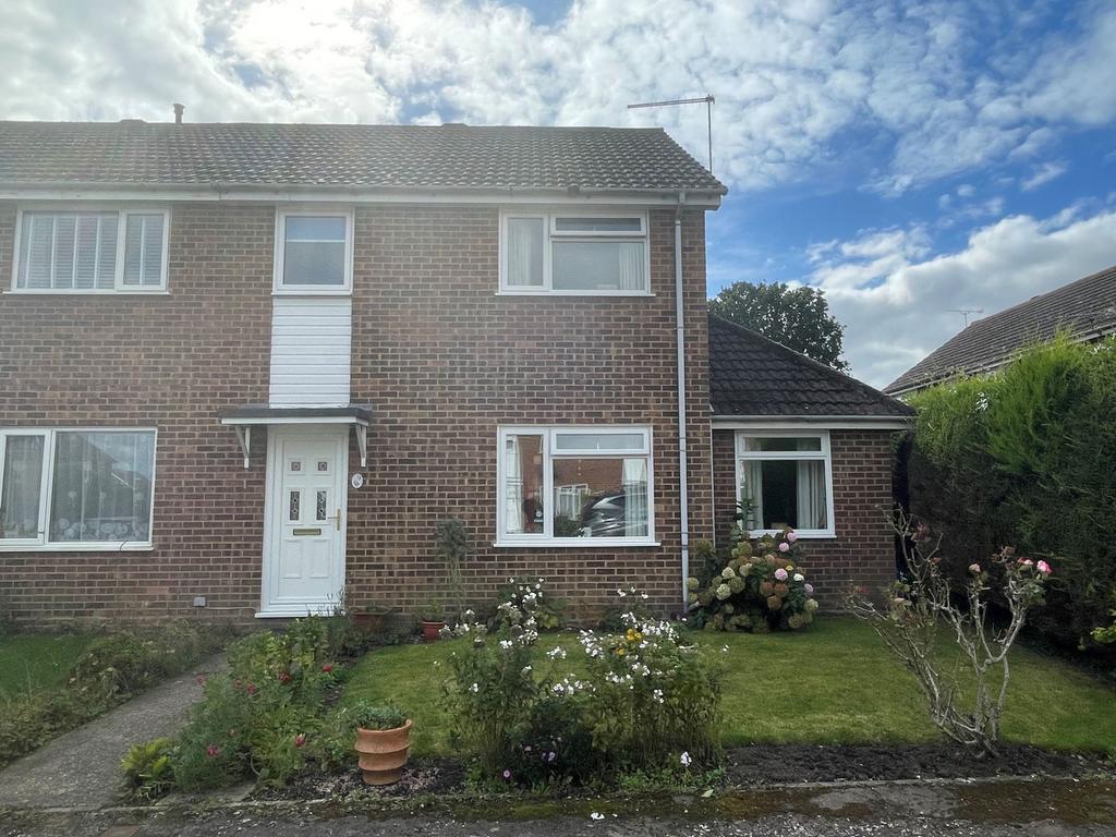Staplehurst, Kent, TN12 0SB 3 bed semi-detached house for sale - £350,000