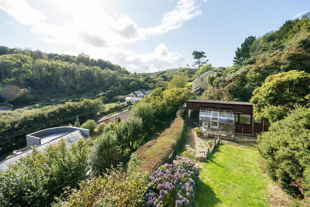 Old Slade Quarry, Ilfracombe 2 bed bungalow - £275,000