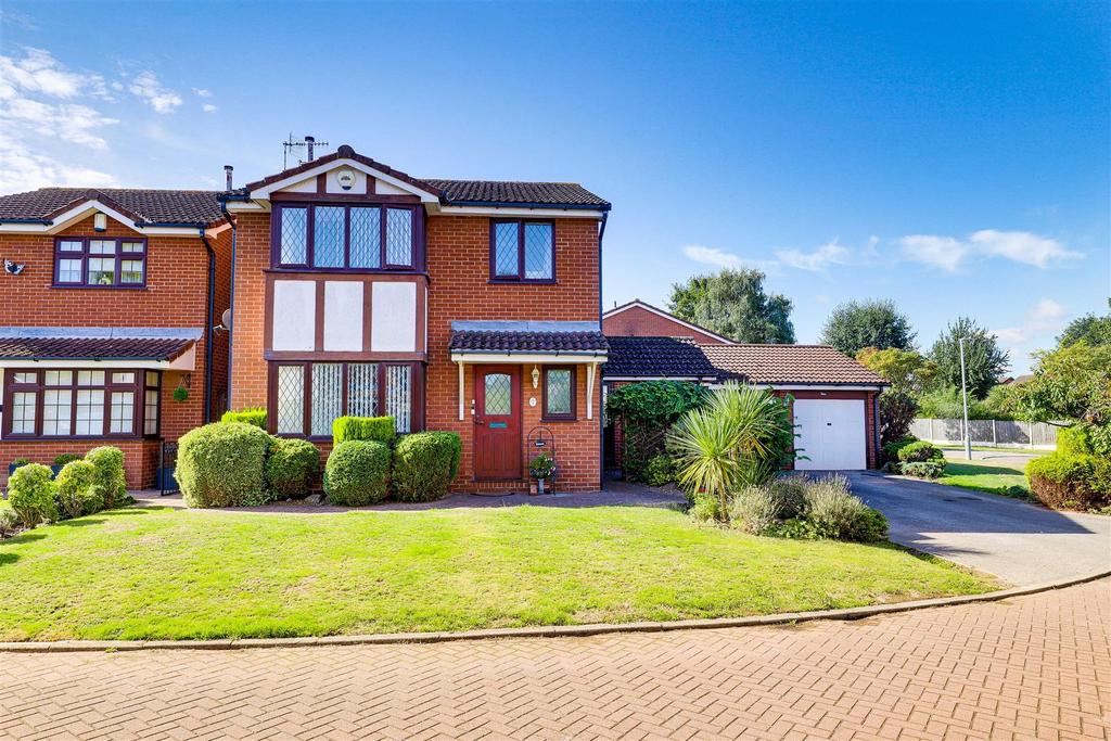 Knightsbridge Drive, West Bridgford NG2 4 bed detached house - £470,000