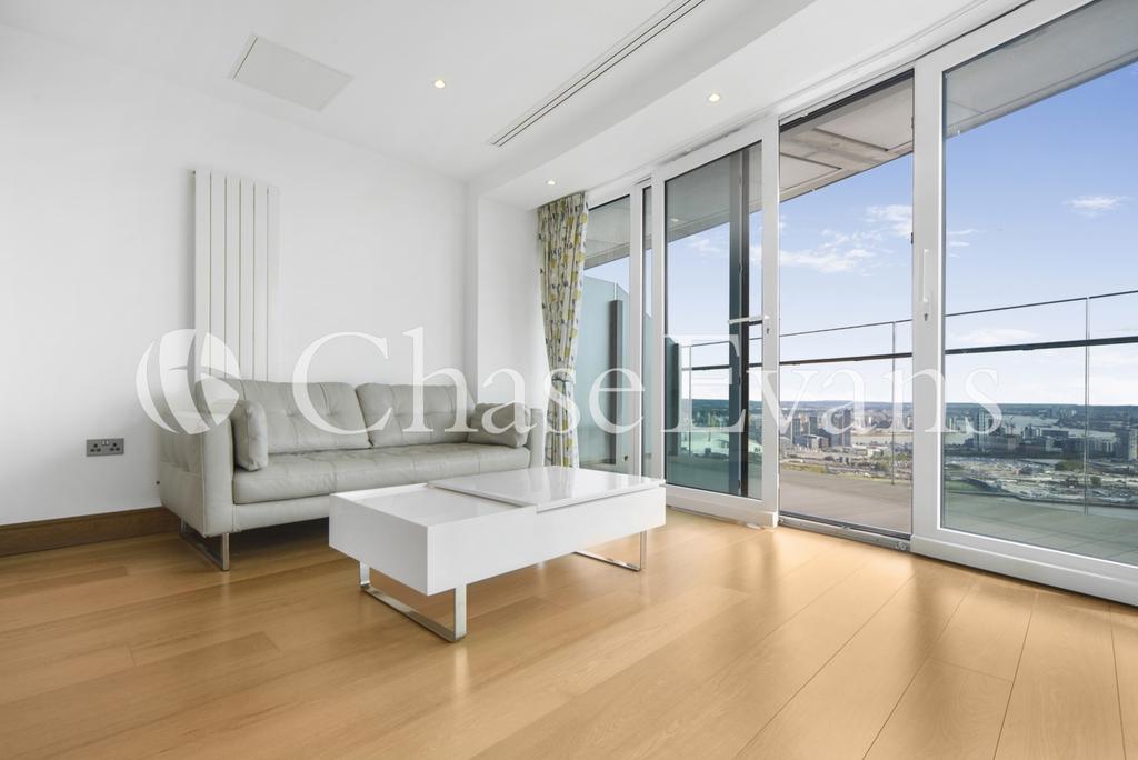 Crossharbour Plaza, Canary Wharf... 2 bed flat - £784,000