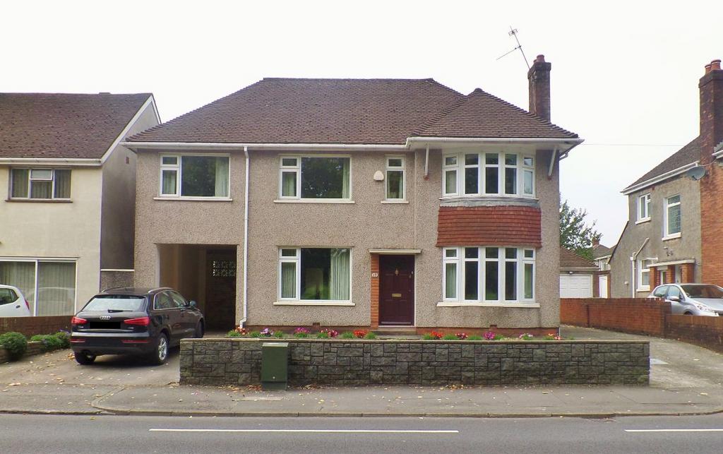 Llanrumney, Cardiff CF3 5 bed detached house - £465,000