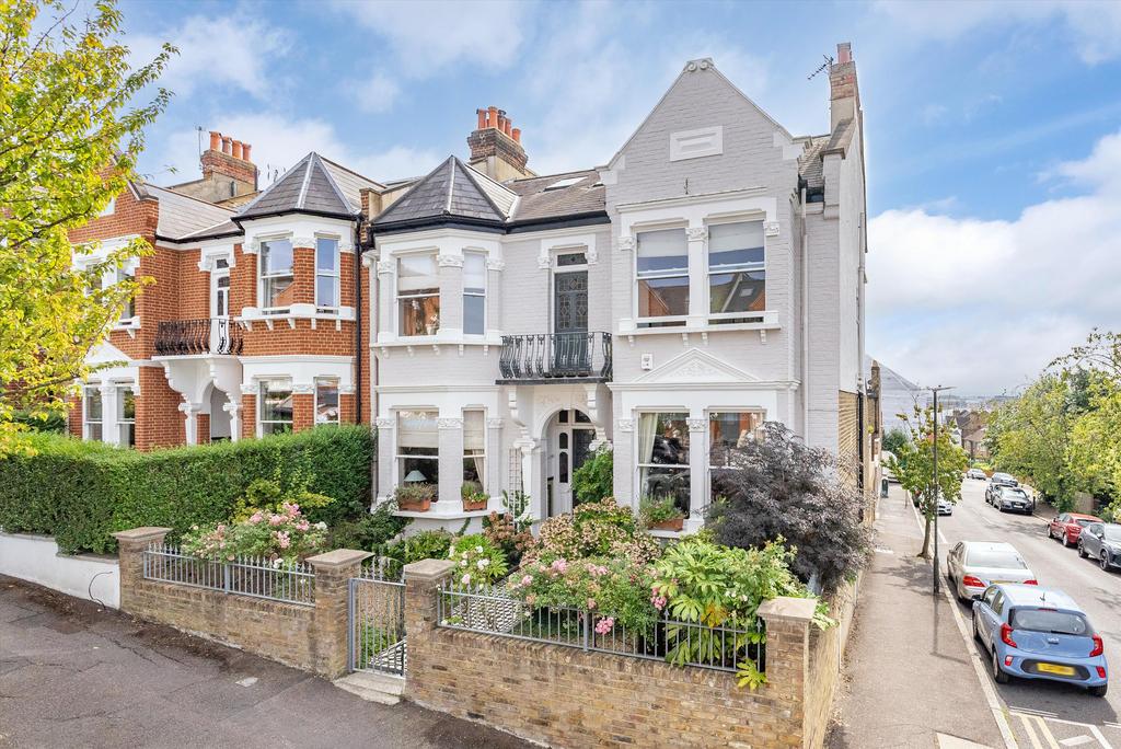 Bernard Gardens, Wimbledon, London, SW19 6 bed semi-detached house - £ ...