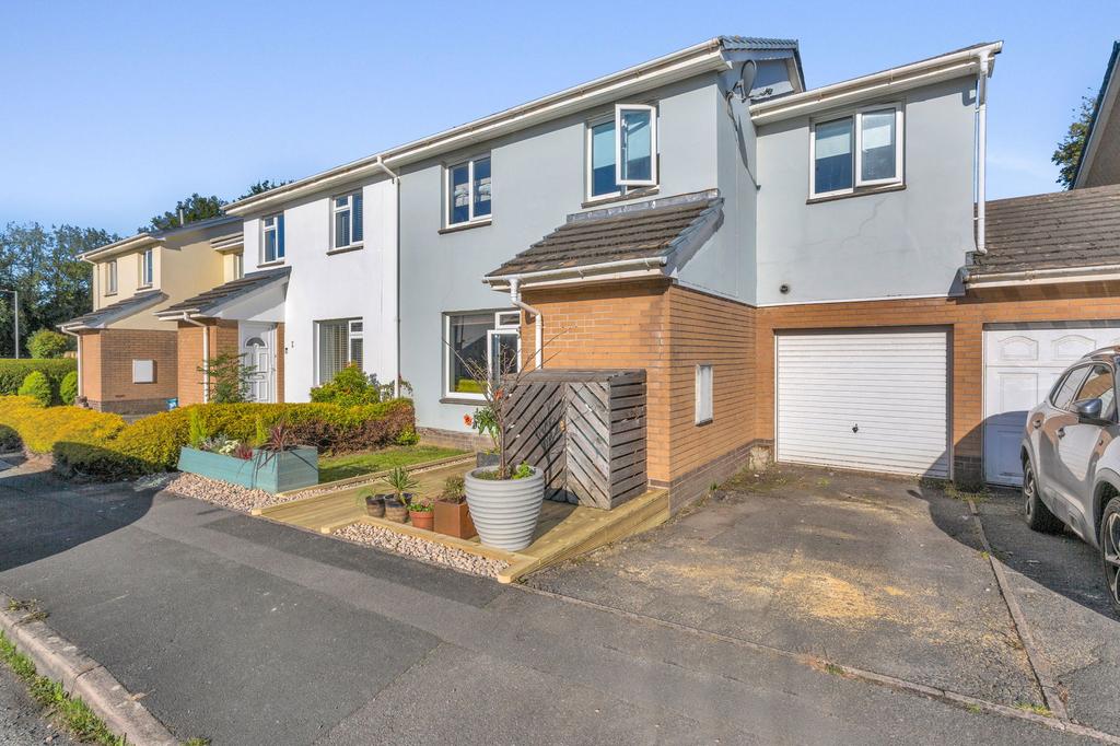 Youings Drive, Barnstaple EX31 4 bed semi-detached house for sale - £ ...