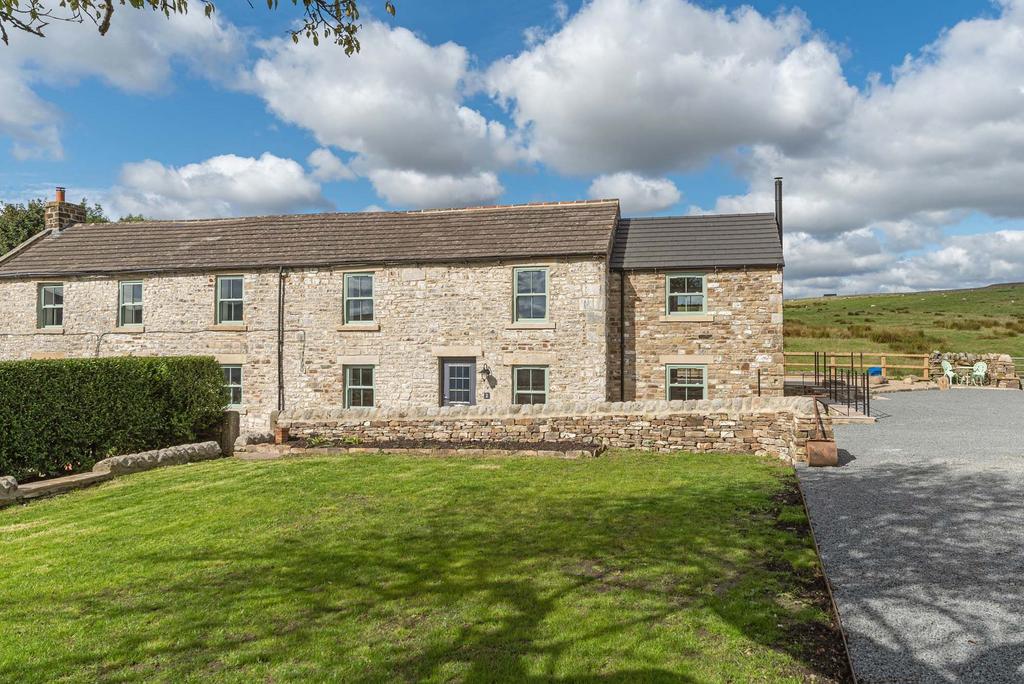 2 The Hill, Newbiggin, Barnard... 3 bed farm house for sale - £500,000