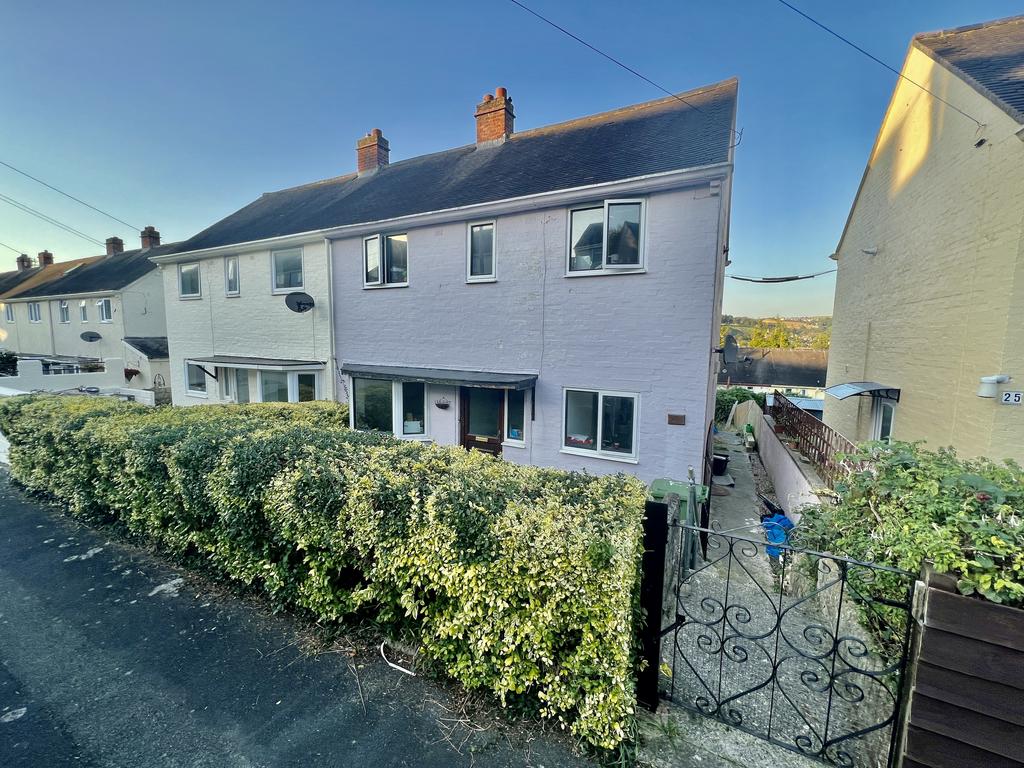 Penparcau, Aberystwyth SY23 3 bed semi-detached house - £169,950