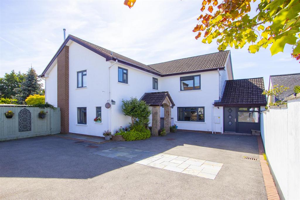 Lisvane Road, Cardiff CF14 6 bed detached house for sale - £945,000