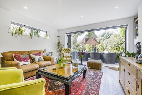 Detached Houses For Sale Around Rg9 1 Pu | OnTheMarket
