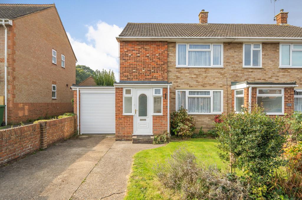 Westerham Road, Sittingbourne, Kent... 3 bed semi-detached house - £325,000