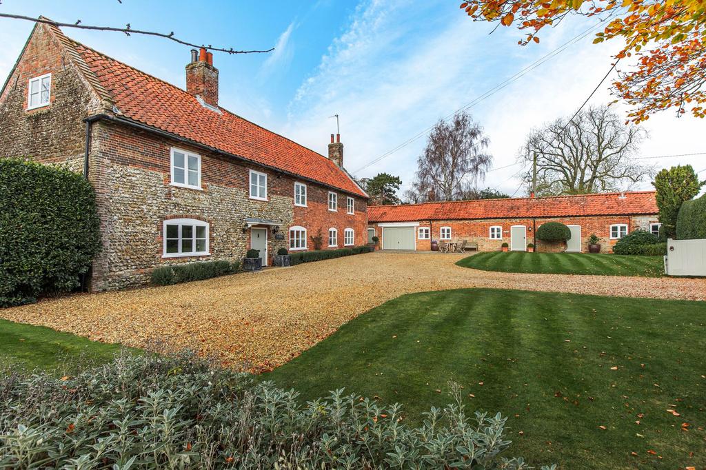Bircham Newton 5 bed detached house for sale - £1,300,000