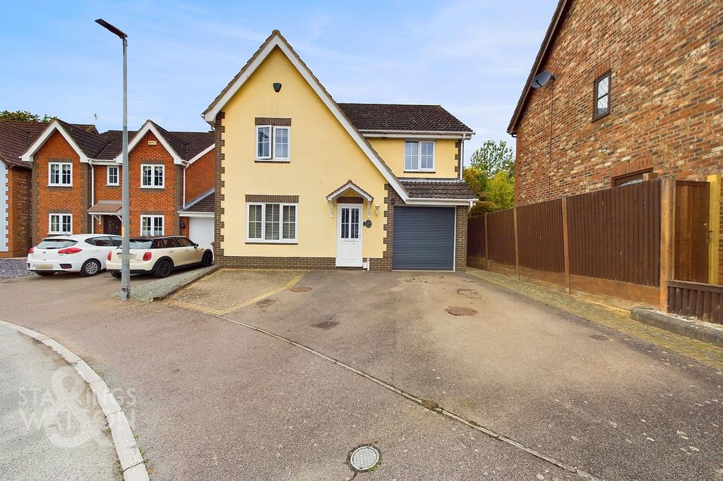 Lenthall Close, Dussindale, Norwich 4 bed detached house - £425,000