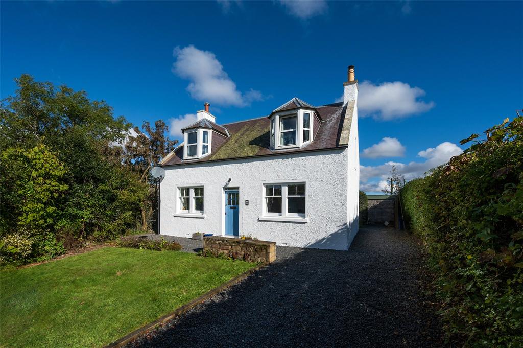 Fala Village, Pathhead, Midlothian 3 bed detached house - £315,000