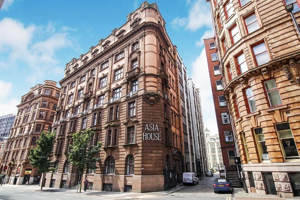 Asia House, Manchester M1 2 bed apartment - £1,350 pcm (£312 pw)
