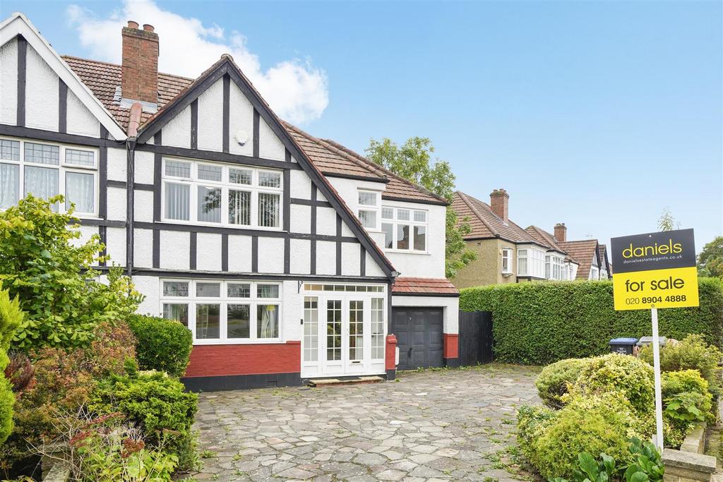Oldborough Road, WEMBLEY 5 bed semi-detached house - £850,000