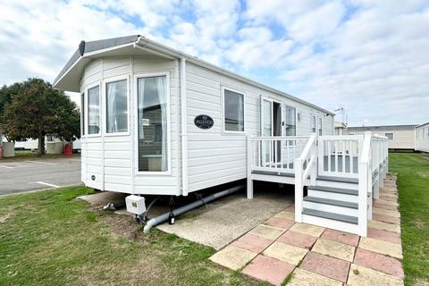 Houses for sale in Jaywick | OnTheMarket