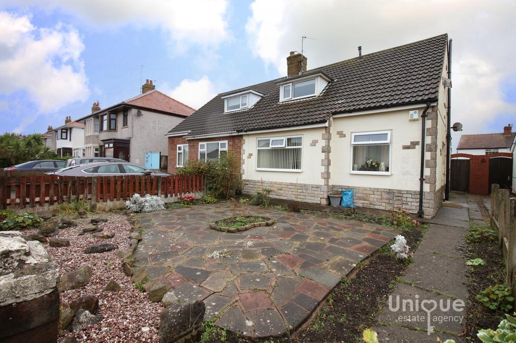 Kings Walk, Thornton-Cleveleys, FY5 3 bed bungalow - £165,000