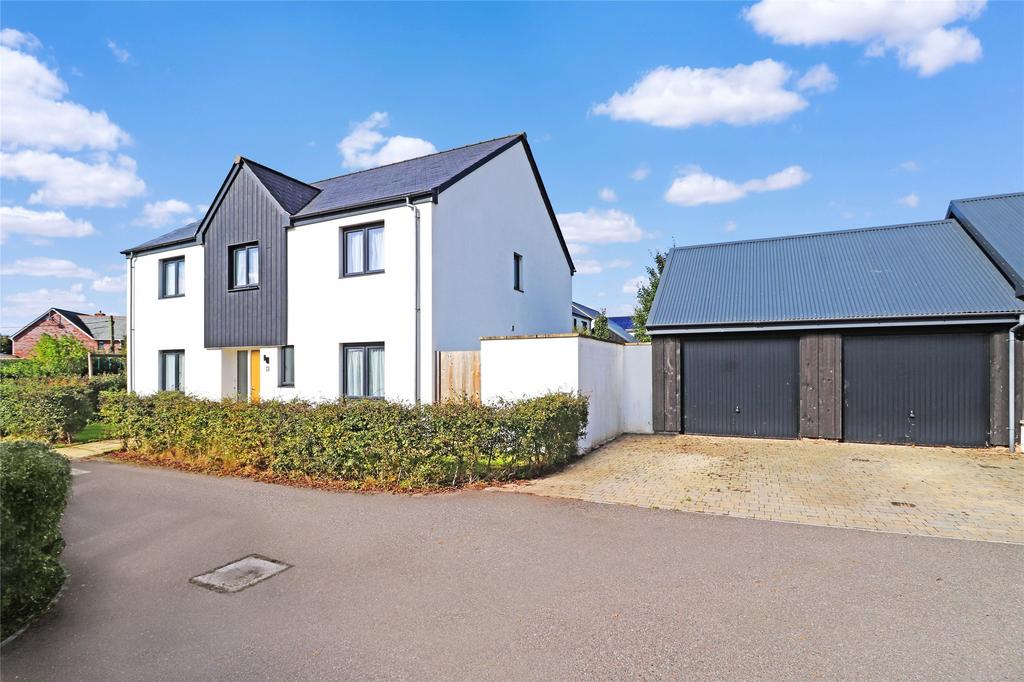 Harford Way, Landkey, Barnstaple, EX32 5 bed detached house for sale ...