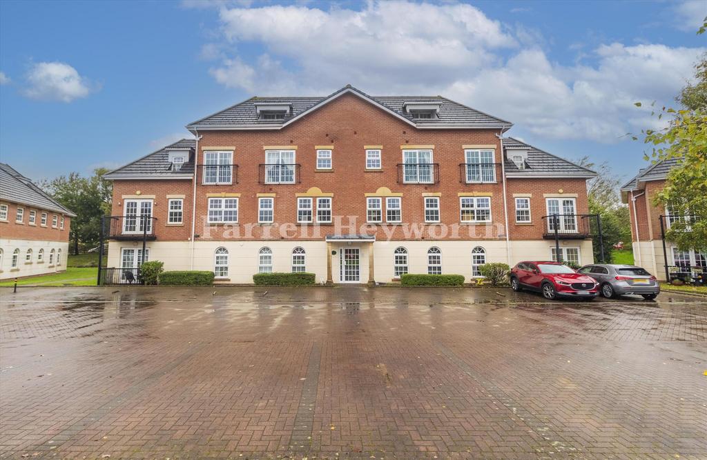 Garden Close, Poulton Le Fylde FY6 2 bed flat - £179,000